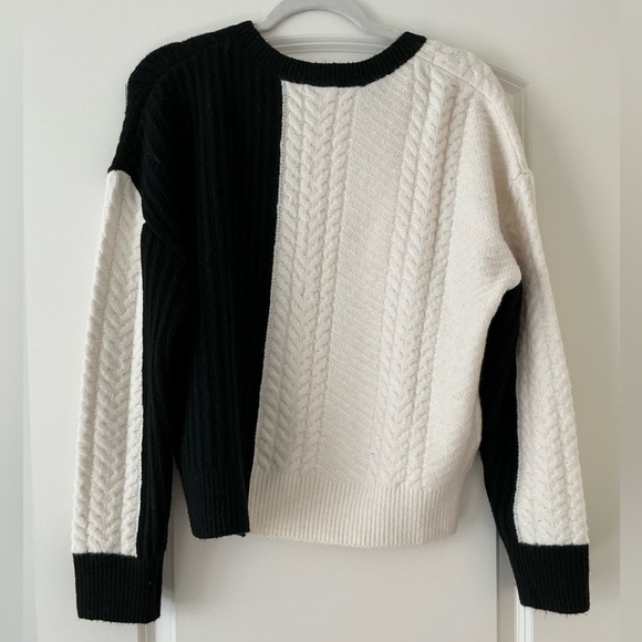 Express | Sweaters | Nwt Express Black And White Cable Knit Sweater ...